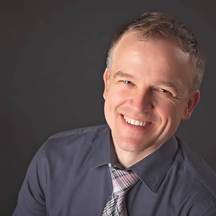 Rob Haswell Family: Age, Height, Weight, Wiki, Biography, Family, and More