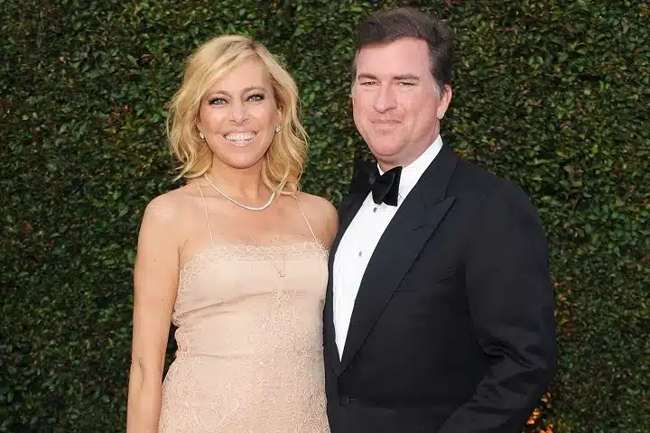 Sutton Stracke Husband: Age, Height, Weight, Wiki, Biography, Family ...